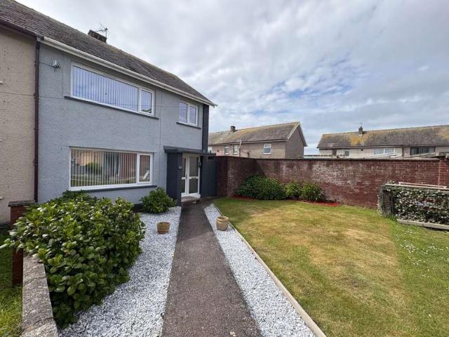 3 Bedroom Semi Detached House