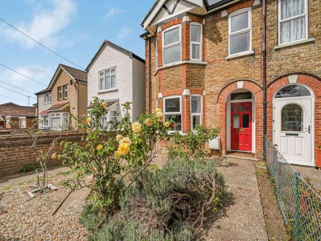 3 Bedroom Semi Detached House
