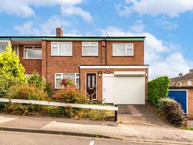 3 Bedroom Semi Detached House