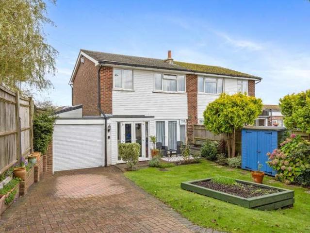 3 Bedroom Semi Detached House