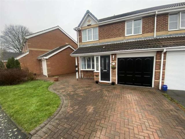 3 Bedroom Semi Detached House