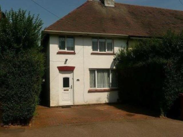3 bedroom Semi detached house To Let