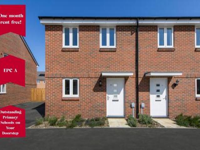 3 bedroom Semi detached house To Let