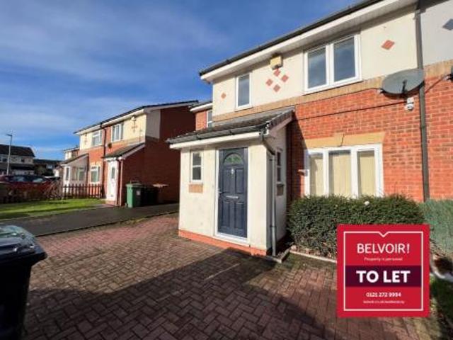 3 bedroom Semi detached house To Let