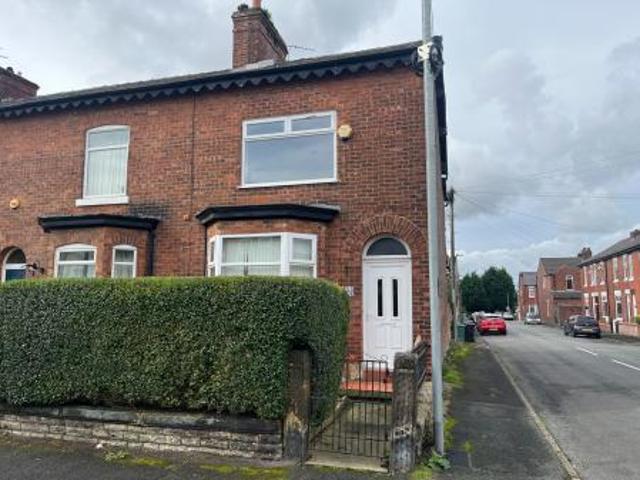 3 bedroom Semi detached house To Let