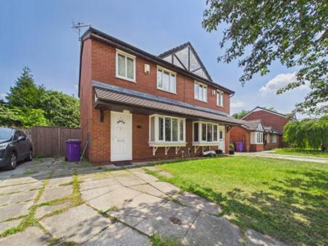 3 bedroom Semi detached house To Let