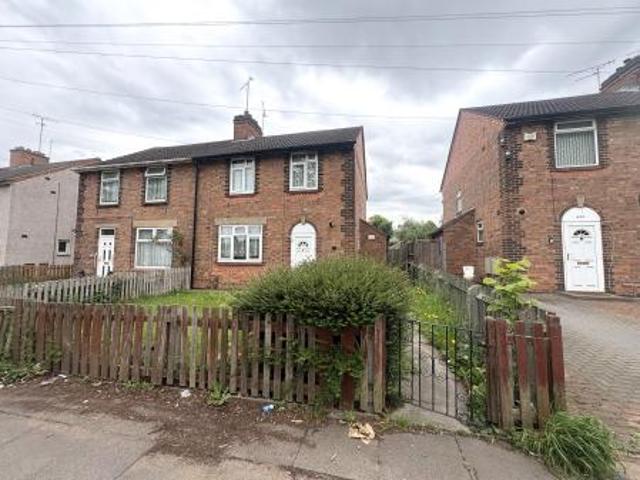3 bedroom Semi detached house To Let