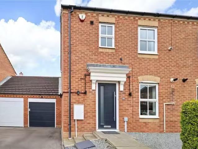 3 bedroom Semi Detached House to rent, Beechbrooke, Ryhope, SR.