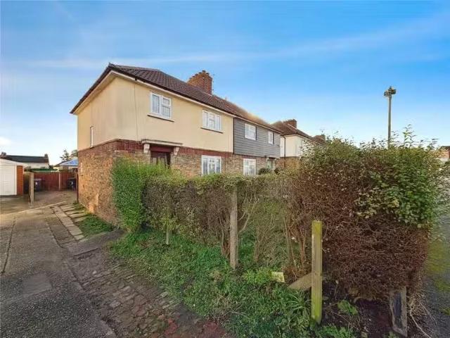 3 bedroom Semi Detached House to rent, Frederick Road, Deal, C.