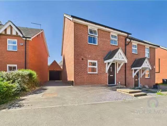 3 bedroom Semi Detached House to rent, Glebe Road, Boughton, N.