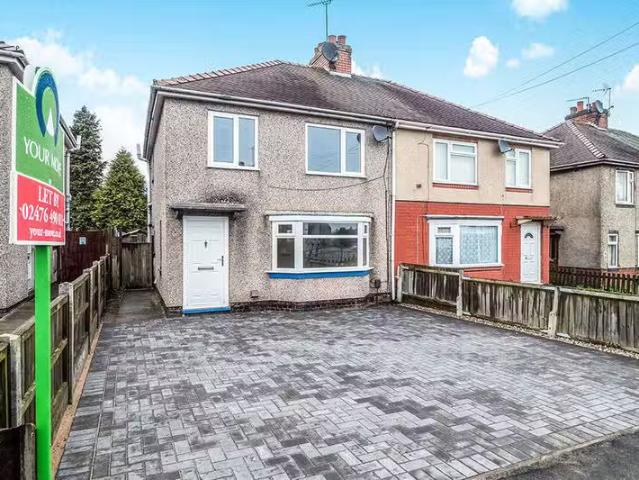 3 bedroom Semi Detached House to rent, Goodyers End Lane, Bedw.