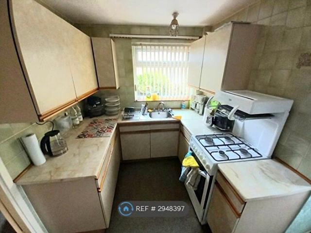 3 Bedroom Semi Detached House To Rent In Malton Place, Derby, DE21