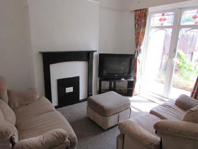 3 Bedroom Semi Detached House To Rent In Marsh Lane, Oxford, Hmo Ready / Sharers, OX3