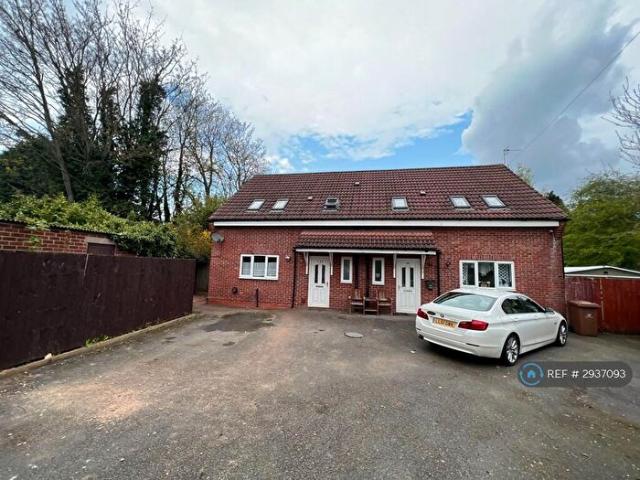 3 Bedroom Semi Detached House To Rent In Marylebone Crescent, Derby, DE22
