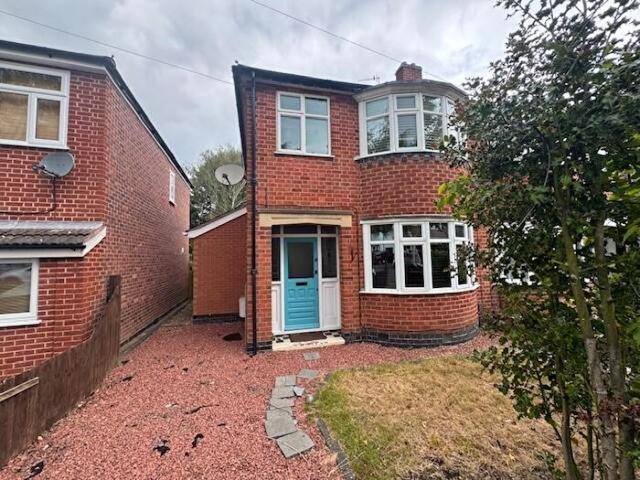 3 Bedroom Semi Detached House To Rent In Meadvale Road, Knighton, LE2