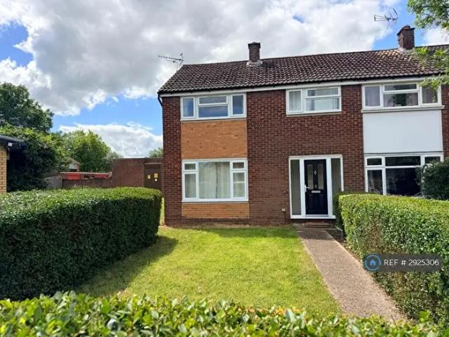 3 Bedroom Semi Detached House To Rent In Melrose Avenue, Milton Keynes, MK3