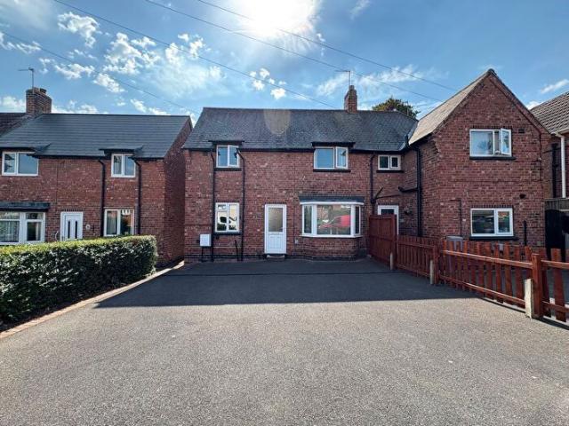 3 Bedroom Semi Detached House To Rent In Middleton Road, Ilkeston, DE7