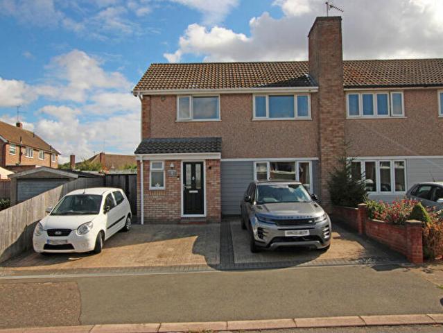 3 Bedroom Semi Detached House To Rent In Newton Road, Barton Seagrave, North Northamptonshire, NN15