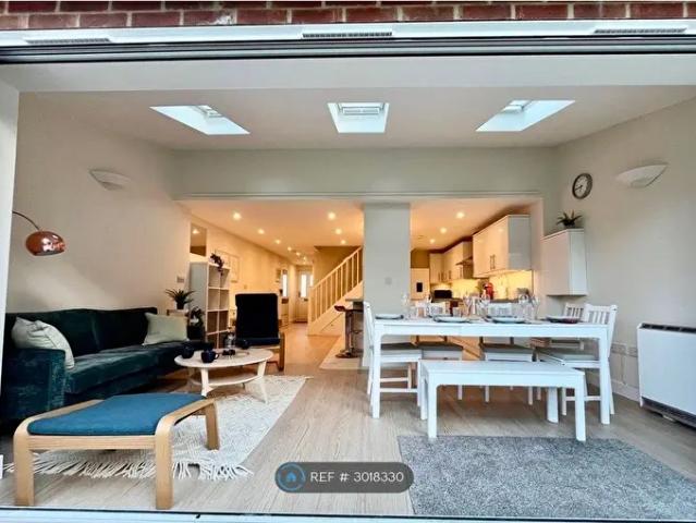 3 Bedroom Semi Detached House To Rent In Oaksmere, Appleton, Abingdon, OX13