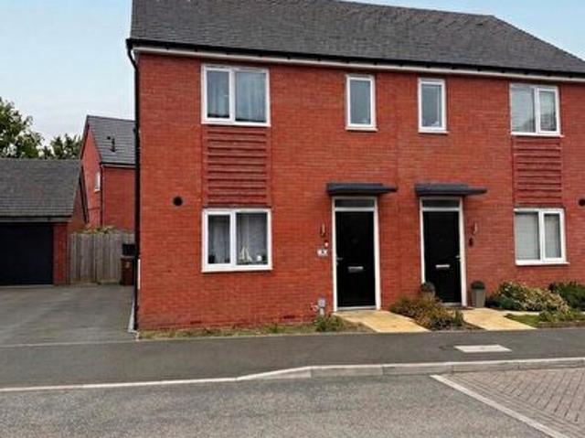 3 Bedroom Semi Detached House To Rent In Olton Drive, Hilton, DE65