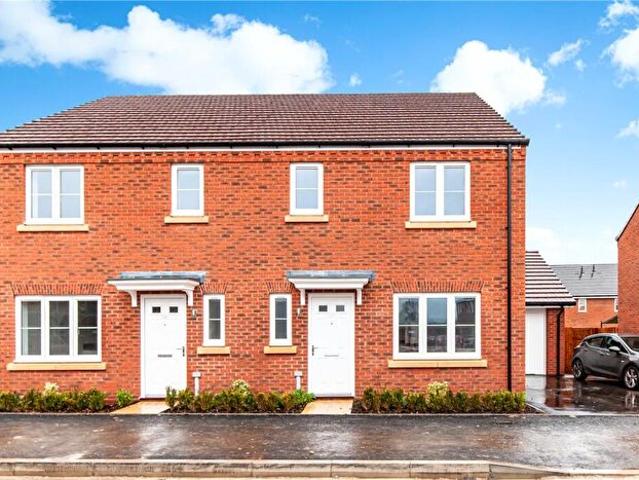 3 Bedroom Semi Detached House To Rent In Athens Avenue, Aylesbury, HP21