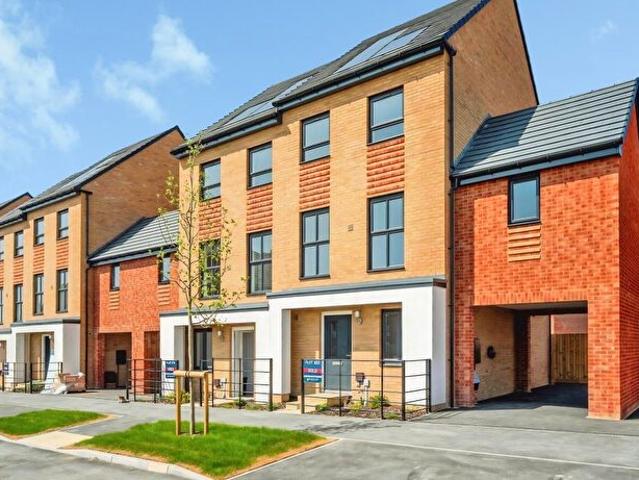 3 Bedroom Semi Detached House To Rent In Abbey Fields, Abingdon, OX14