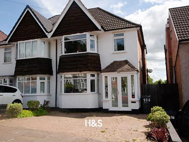 3 Bedroom Semi Detached House To Rent In Acheson Road, Hall Green, B28