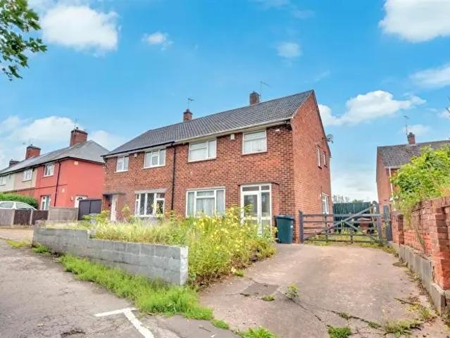 3 Bedroom Semi Detached House To Rent In Allens Walk, Arnold, Nottingham, NG5