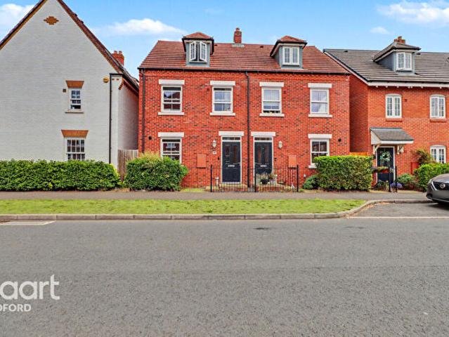 3 Bedroom Semi Detached House To Rent In Anglia Way, Bedford, MK40