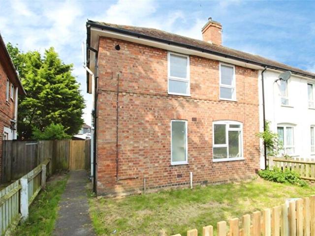 3 Bedroom Semi Detached House To Rent In Arnesby Crescent, Leicester, Leicestershire, LE2