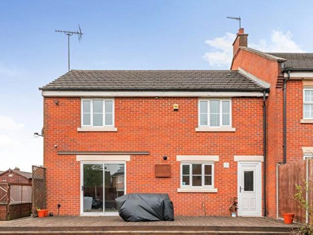 3 Bedroom Semi Detached House To Rent In Banbury, Oxfordshire, OX16