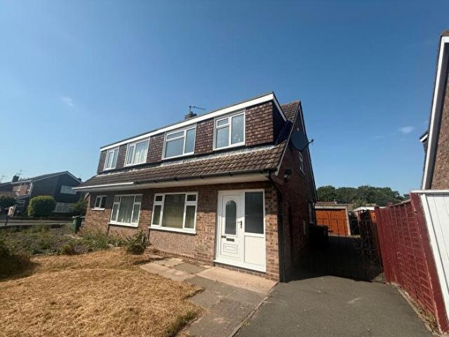 3 Bedroom Semi Detached House To Rent In Barsby Drive, Loughborough, LE11