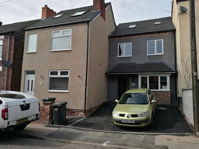 3 Bedroom Semi Detached House To Rent In Bernard Street, Woodville, DE11