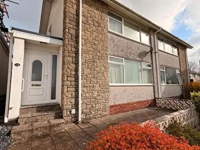 3 Bedroom Semi Detached House To Rent In Blaen Nant, Llanelli, SA14