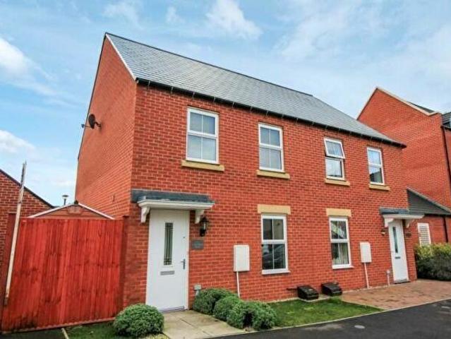 3 Bedroom Semi Detached House To Rent In Bodicote, Banbury, OX15