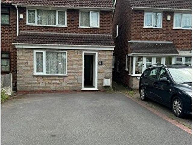 3 Bedroom Semi Detached House To Rent In Bordesley Green East, Stechford, Birmingham, B33