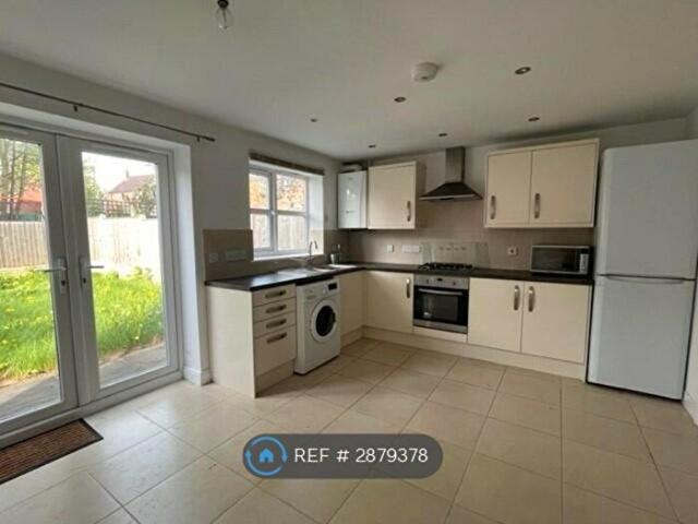 3 Bedroom Semi Detached House To Rent In Borrowfield Road, Derby, DE21