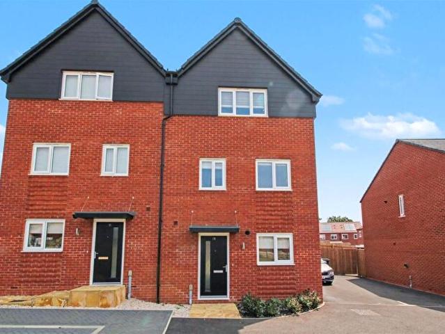 3 Bedroom Semi Detached House To Rent In, Brome Close, Northampton, NN7