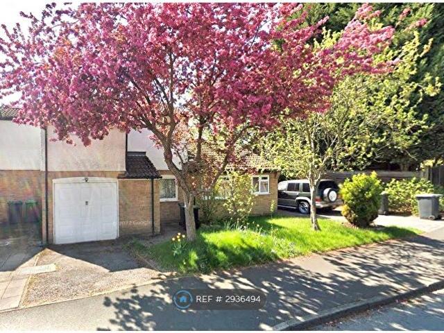 3 Bedroom Semi Detached House To Rent In Carwood Road, Beeston, Nottingham, NG9