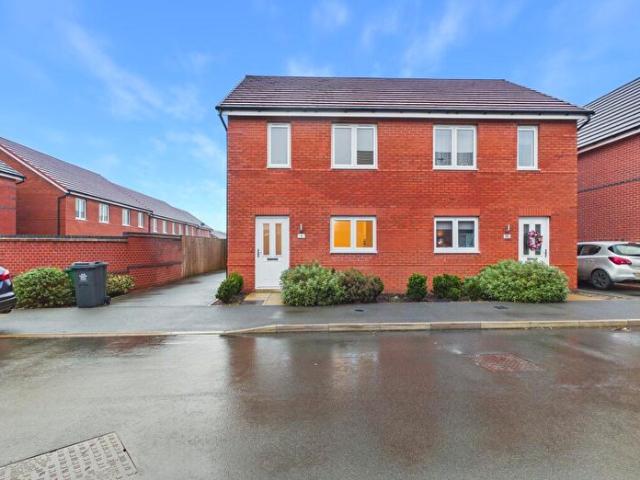 3 Bedroom Semi Detached House To Rent In Claydon Street, Mickleover, Derby, DE3