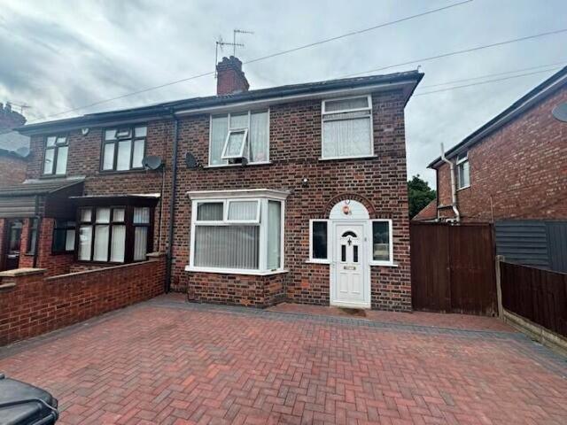 3 Bedroom Semi Detached House To Rent In Copdale Road, Leicester, LE5
