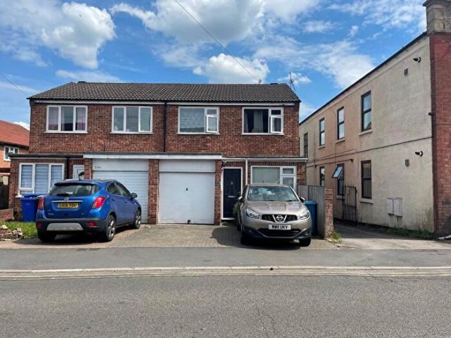 3 Bedroom Semi Detached House To Rent In Cotmanhay Road, Ilkeston, Derbyshire, DE7