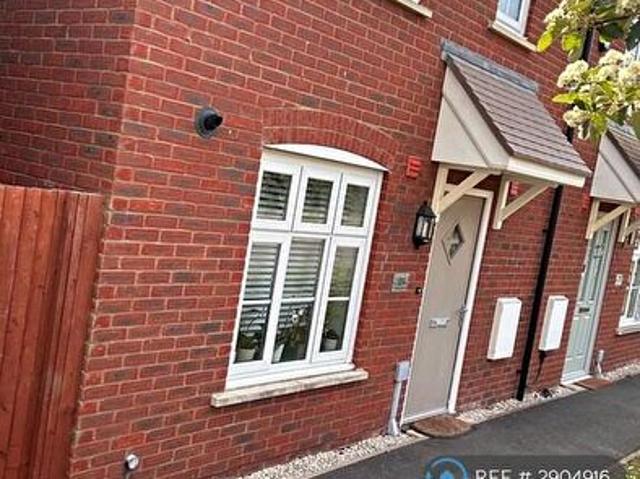3 Bedroom Semi Detached House To Rent In Cranley Crescent, Aylesbury, HP19
