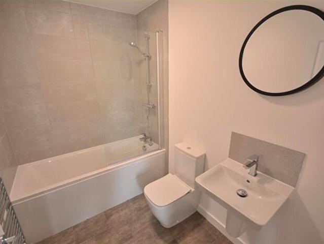 3 Bedroom Semi Detached House To Rent In Crabtree Hill Drive, Derby, DE22