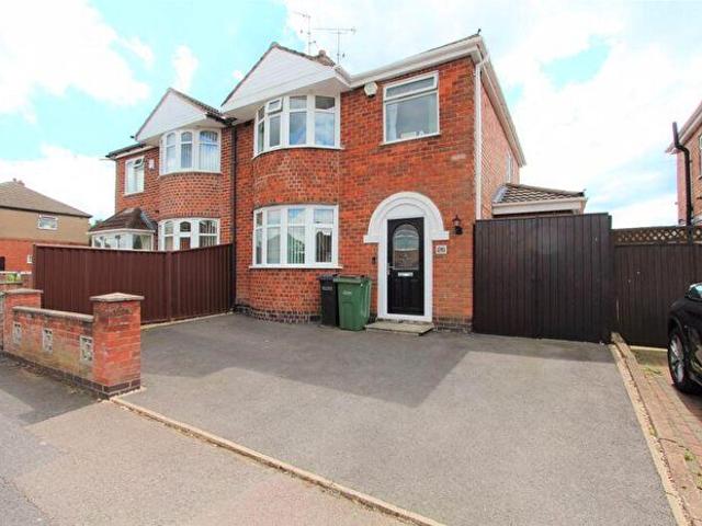 3 Bedroom Semi Detached House To Rent In Croft Drive, Wigston, Leicester, LE18