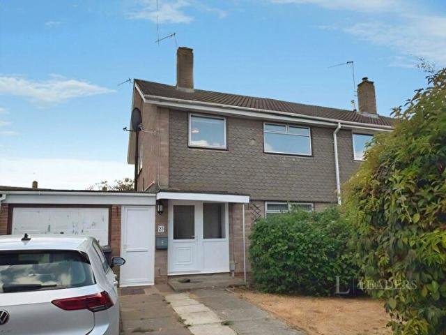 3 Bedroom Semi Detached House To Rent In Drayton Avenue, Stratford upon Avon, Warwickshire, CV37
