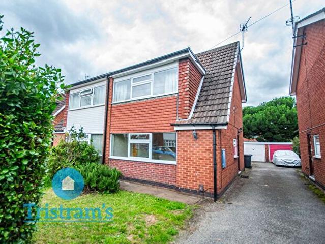 3 Bedroom Semi Detached House To Rent In Elswick Drive, Beeston, NG9