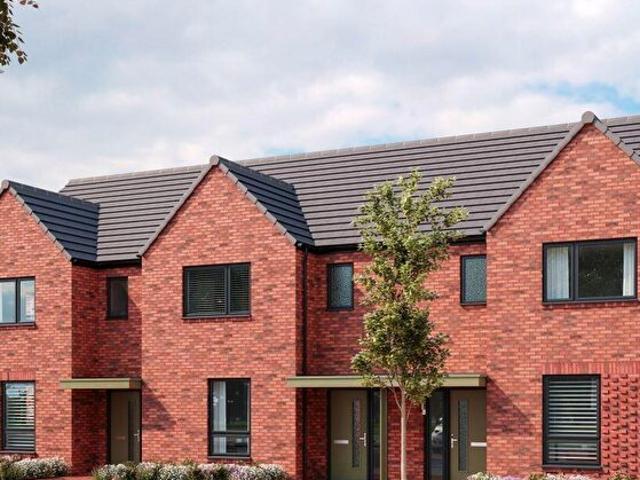 3 Bedroom Semi Detached House To Rent In Eredine Crescent, Milton Keynes, Buckinghamshire, MK5