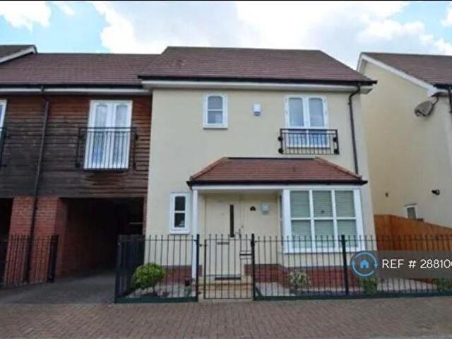 3 Bedroom Semi Detached House To Rent In Far Holme, Middleton, Milton Keynes, MK10
