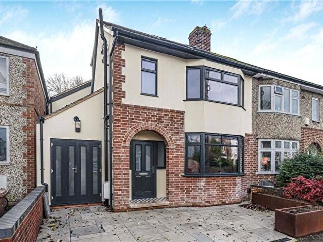 3 Bedroom Semi Detached House To Rent In Ferry Road, Marston, Oxford, Oxfordshire, OX3